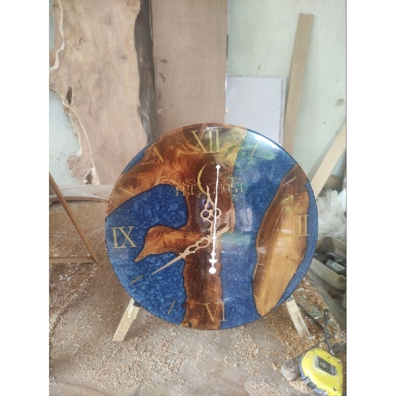 Jual jam dinding estetik jam dinding resin kayu jati D38 cm | Shopee ...