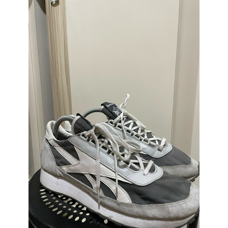 Jual REEBOK AZTEC | Shopee Indonesia