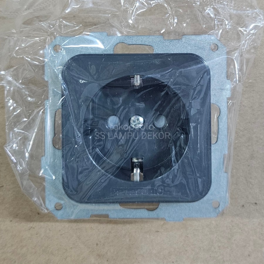 Jual Mata stop kontak panasonic CP hitam WEJ1121-7 | Shopee Indonesia