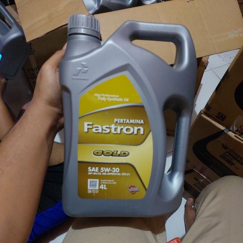 Jual FASTRON GOLD 5W-30 GALON 4 LITER. ORIGINAL DIJAMIN | Shopee Indonesia