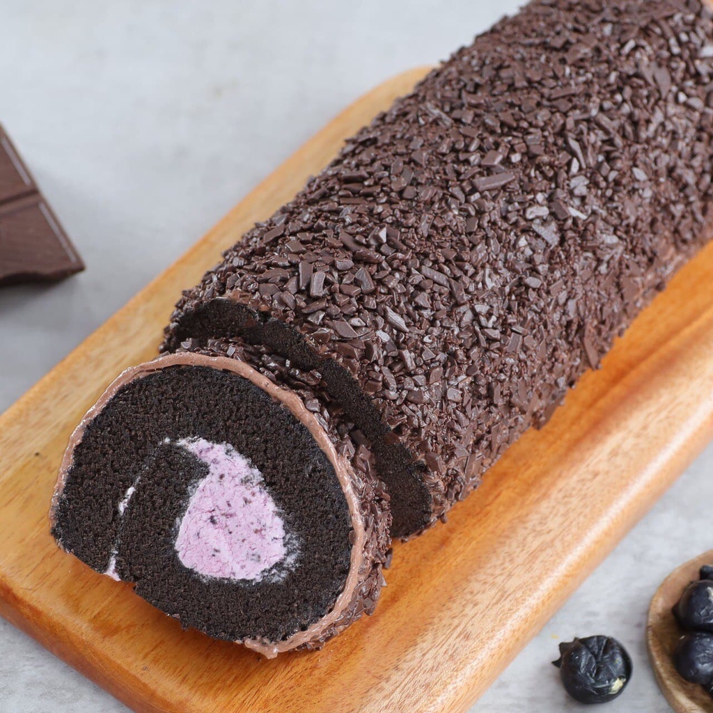 Jual Bolu Menara Black Forest / Mocca moka / Red Velvet / Choco Cheese ...