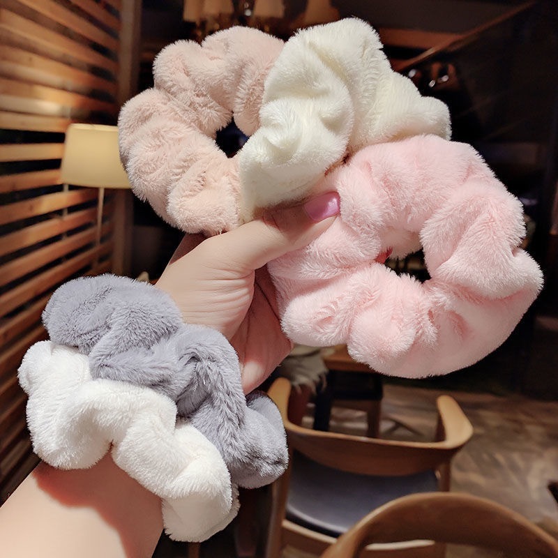 Jual Ikat Rambut Scrunchie Korea/Kunciran Cepol Rambut Lingkar Besar ...