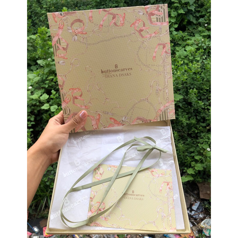 Jual Box Buttonscarves Original Lengkap (Box Only) | Shopee Indonesia
