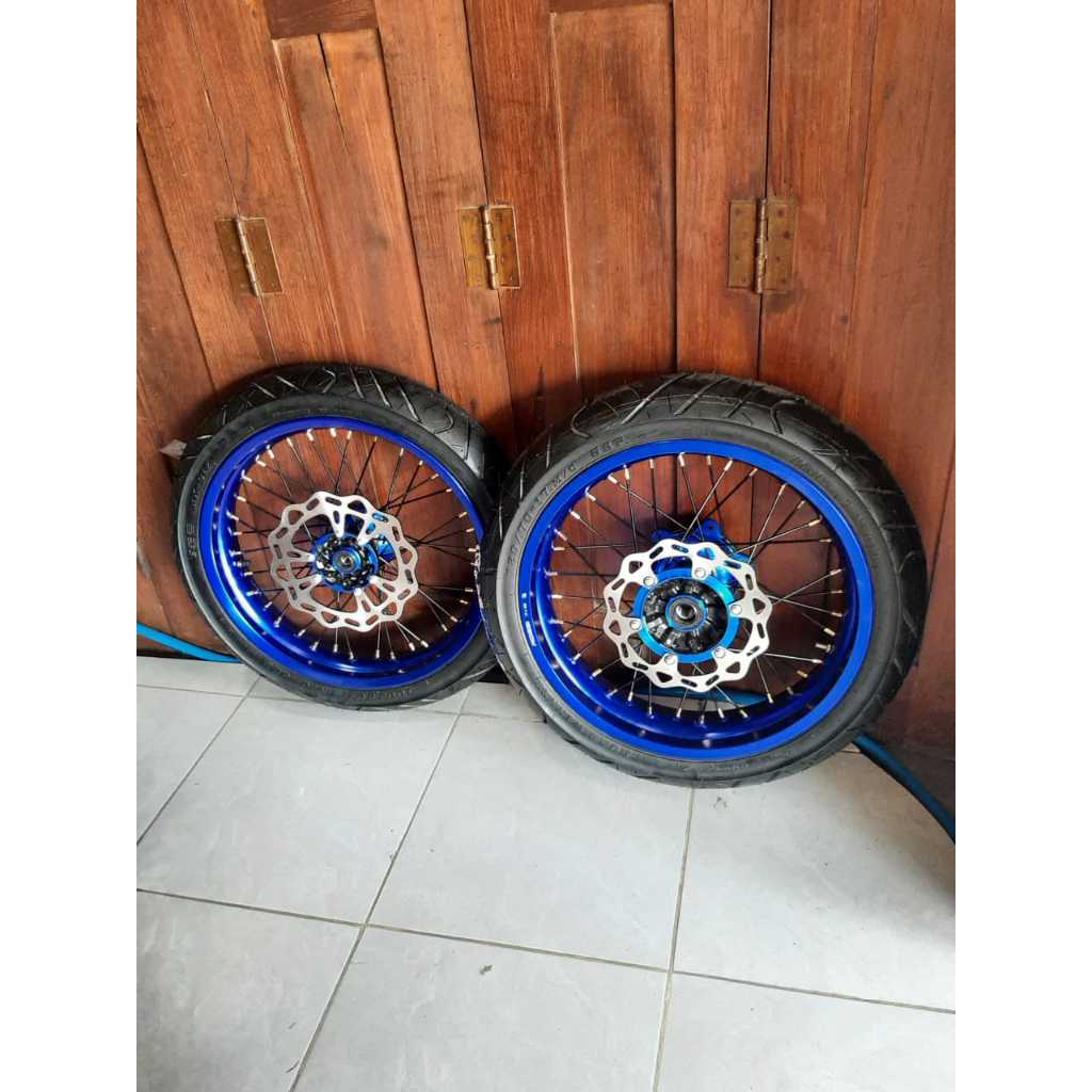 Jual wheelset sumo yamaha wr155 ring 17 ukur 300 350 ban irc baru roda ...