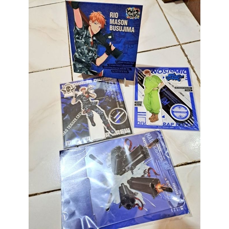 Jual Official Acrylic Stand Hypmic/Hypnosis Microphone | Shopee Indonesia