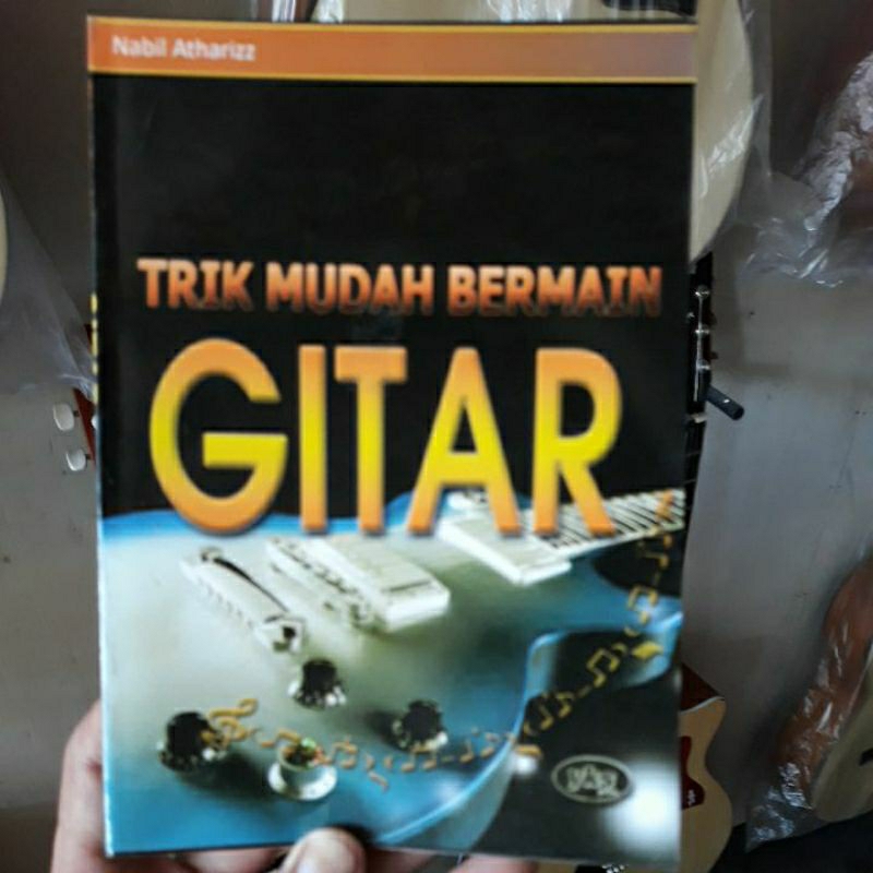 Jual Buku Belajar Trik Main Gitar Lengkap | Shopee Indonesia