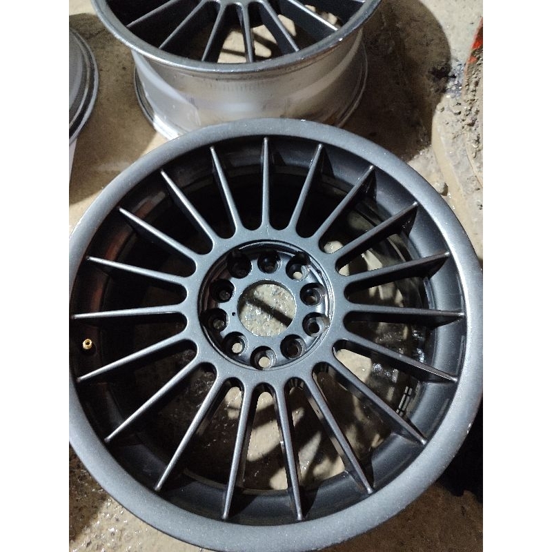 Jual velg,model,alpina,R17,Bmw. | Shopee Indonesia