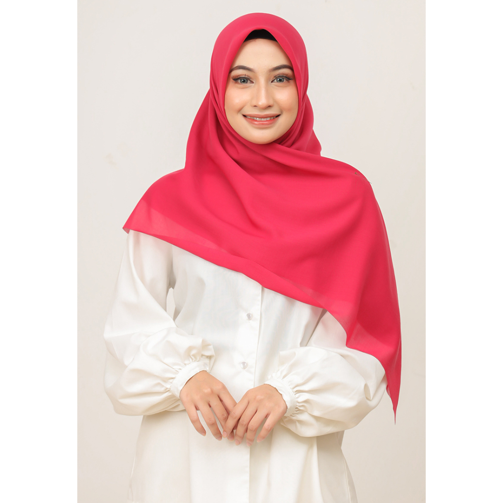 Jual Umama Scarf - Kerudung Polos Jilbab Segi Empat Hijab Daily Paris ...