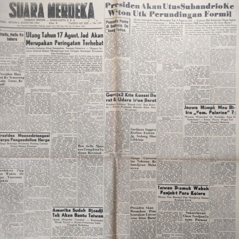 Jual Koran Sejarah Indonesia Surat Kabar Suara Merdeka 1962 bisa pilih ...