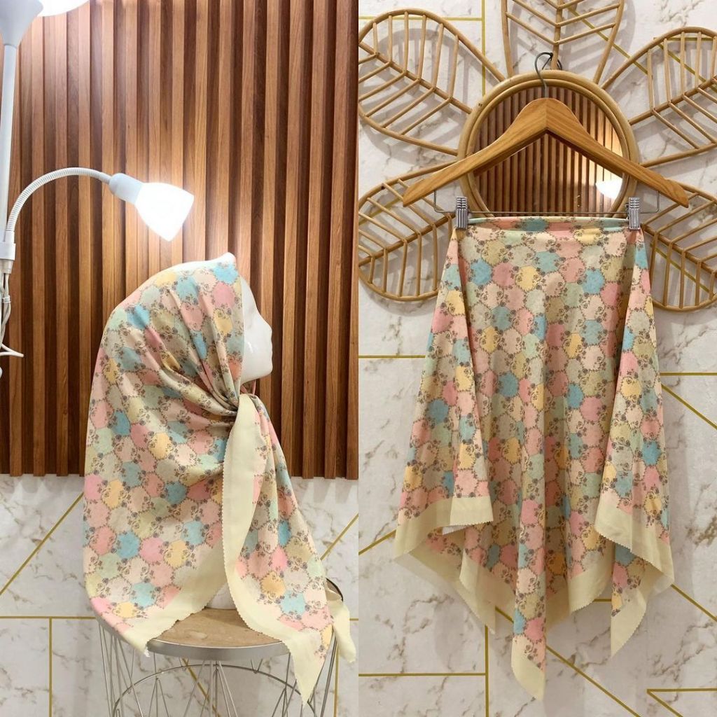 Jual KERUDUNG SEGIEMPAT VOAL MOTIF JOURNEY TERBARU | Shopee Indonesia