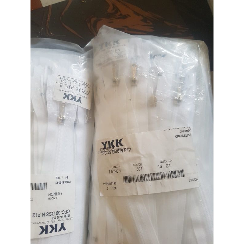 Jual sleting / resleting ykk cfc 39 7inch /10 lusin | Shopee Indonesia