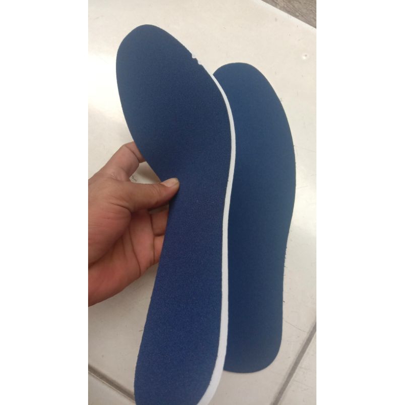 Jual alas sepatu empuk tebal insole alas sepatu kebesaran pria wanita ...