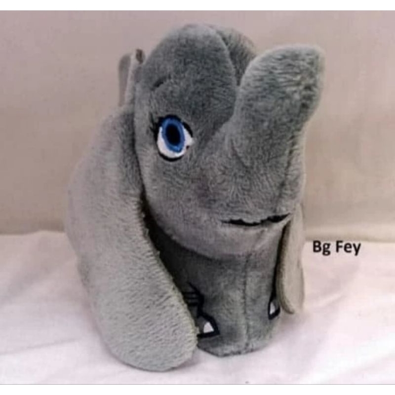 Jual Boneka Disney Gajah Dumbo Singapore Airlines Happy Meal McDonald's ...