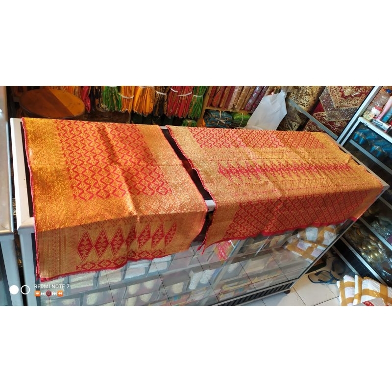 Jual Kain Songket Benang Emas Asli Minang / Songket Pandai Sikek ...