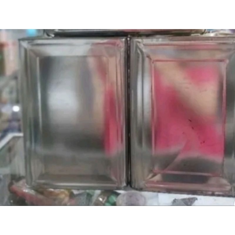 Jual Blek/kaleng bekas wafer, biskuit, astor 6000 dua biji | Shopee ...