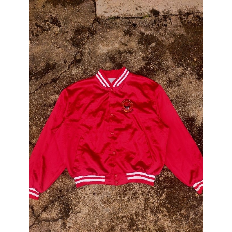 Jual VARSITY JACKET SWINGSTER (MERAH) | Shopee Indonesia