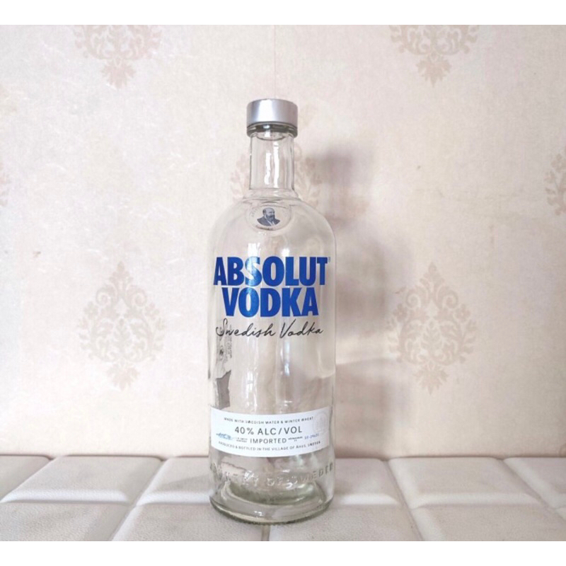 Jual botol bekas miras absolute vodka 1L/ botol pajangan / botol ...