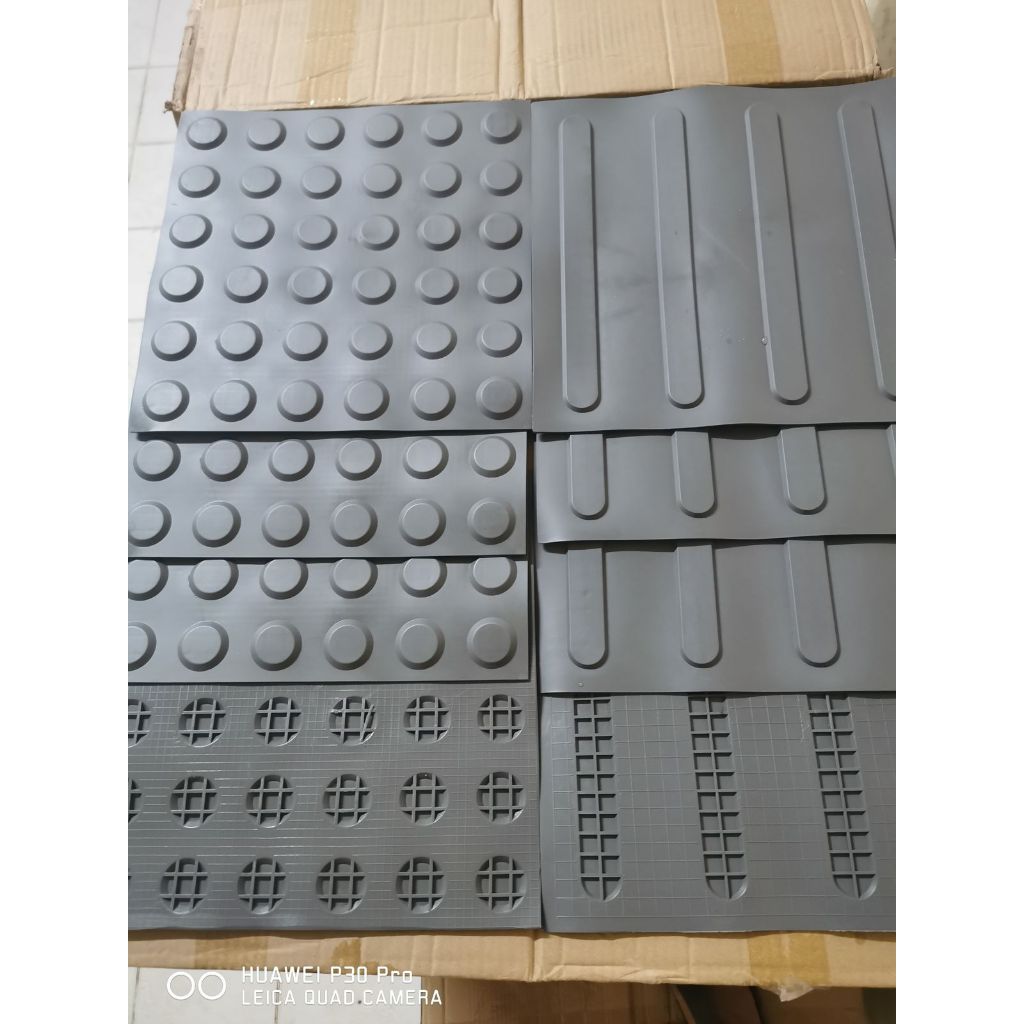 Jual Paving Block Rubber Blind Road Sidewalk Safety Rubber Tactile ...