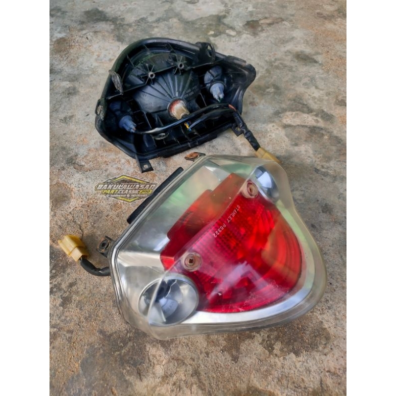 Jual lampu belakang vega R latin stop lamp vega R new original | Shopee ...