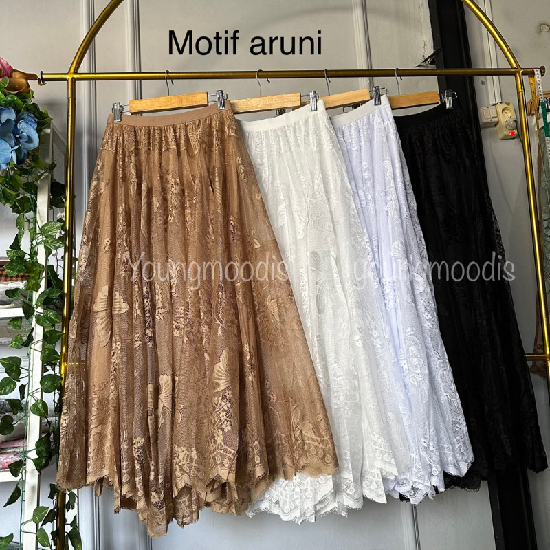 Jual Youngmoodis rok brokat import vintage skirt brocade | Shopee Indonesia
