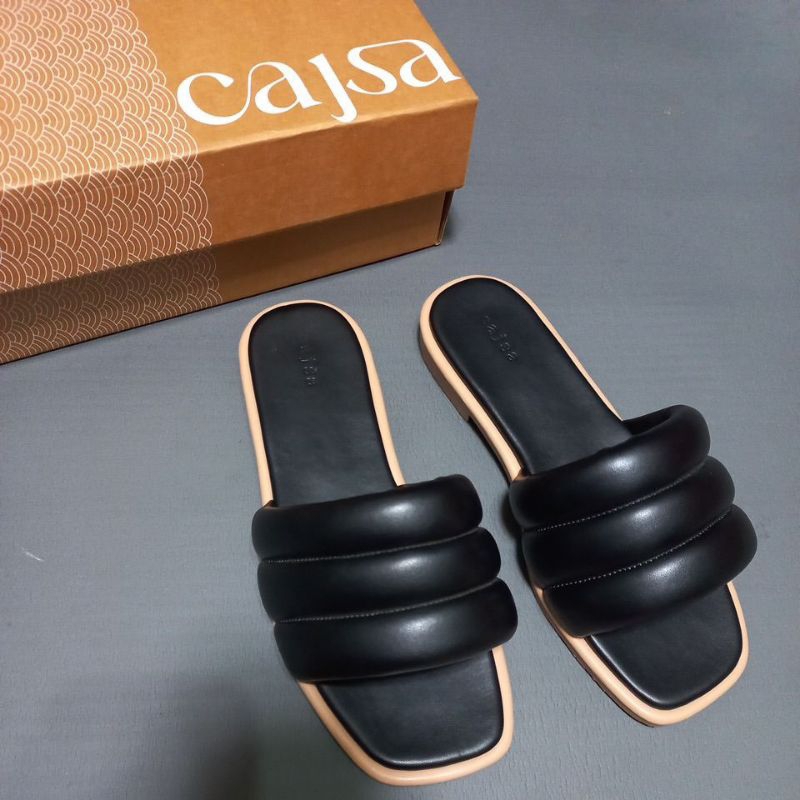 Jual PILV Sandal (new) | Shopee Indonesia