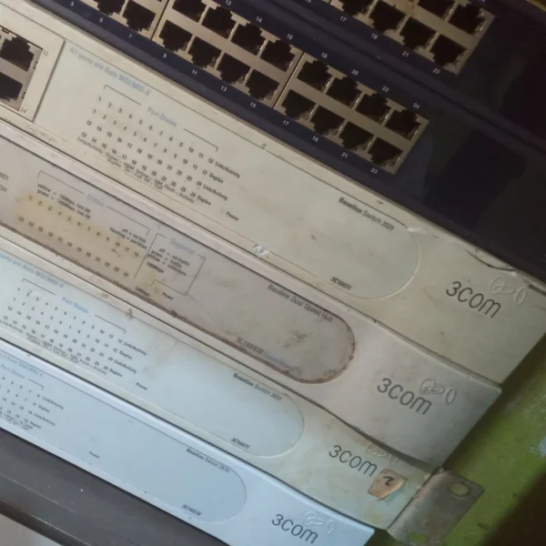 Jual Switch 3Com 24Port Baseline switch hub | Shopee Indonesia