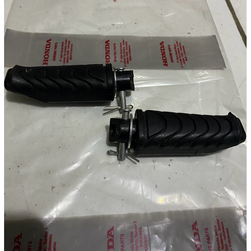 Jual karet step belakang kanan kiri set beat fi scoopy fi vario 110 125 ...