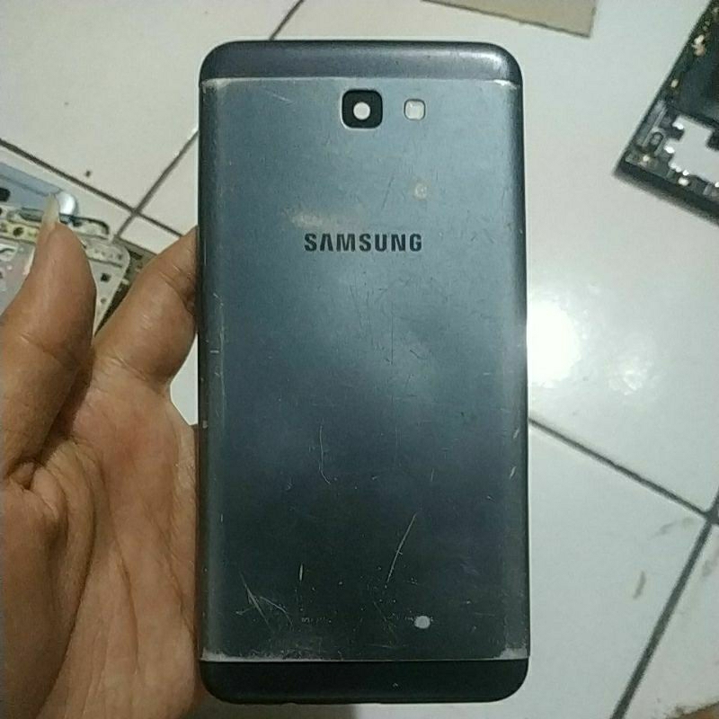 Jual BACKDOOR BEKAS SAMSUNG J7 PRIME kurang tombol luar | Shopee Indonesia