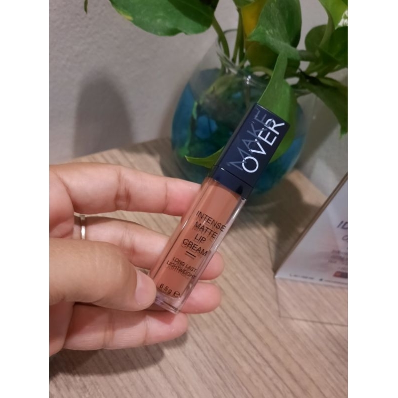 Jual Make Over Intens Matte Lip Cream (Pompous) | Shopee Indonesia