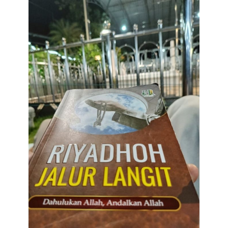Jual buku riyadloh jalur langit by nisaul kamilah | Shopee Indonesia