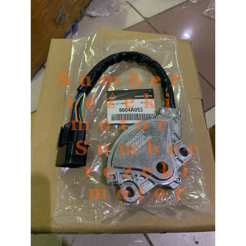 Jual Switch inhibitor sensor matic mitsubishi pajero sport triton PnP ...