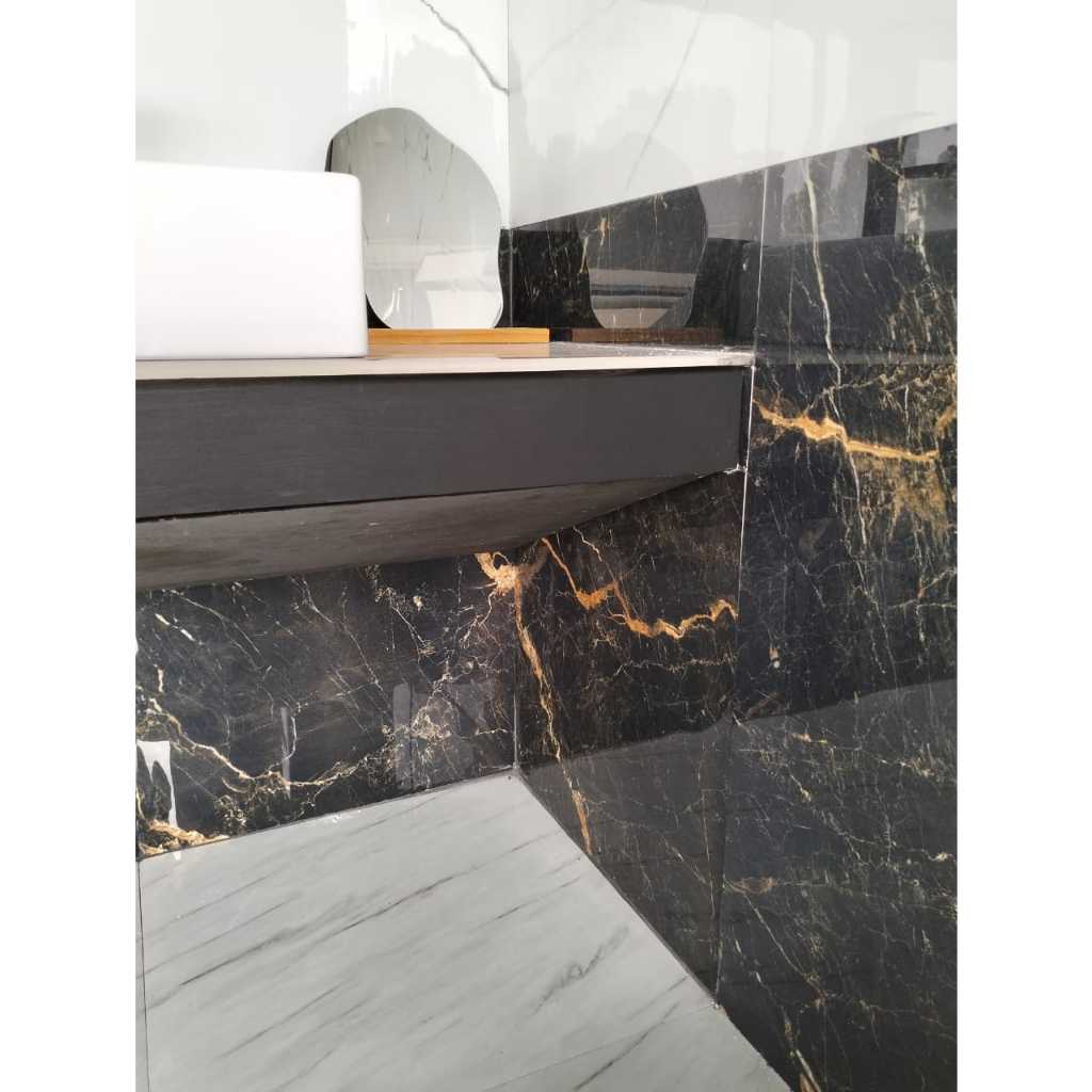 Jual Grosir Garanit Glosy Magior Black Hitam Garudatile Ukuran 60x60 ...