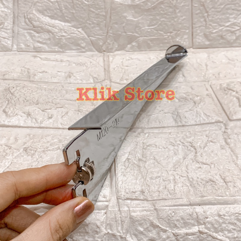 Jual Daun Penyangga Kaca atau Kayu / Bracket Kaca atau Kayu Krom ...