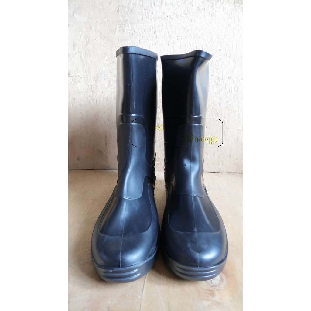 Jual Sepatu Boots Wing On/ Sepatu Kerja/ Boot Karet Hitam Pendek ...