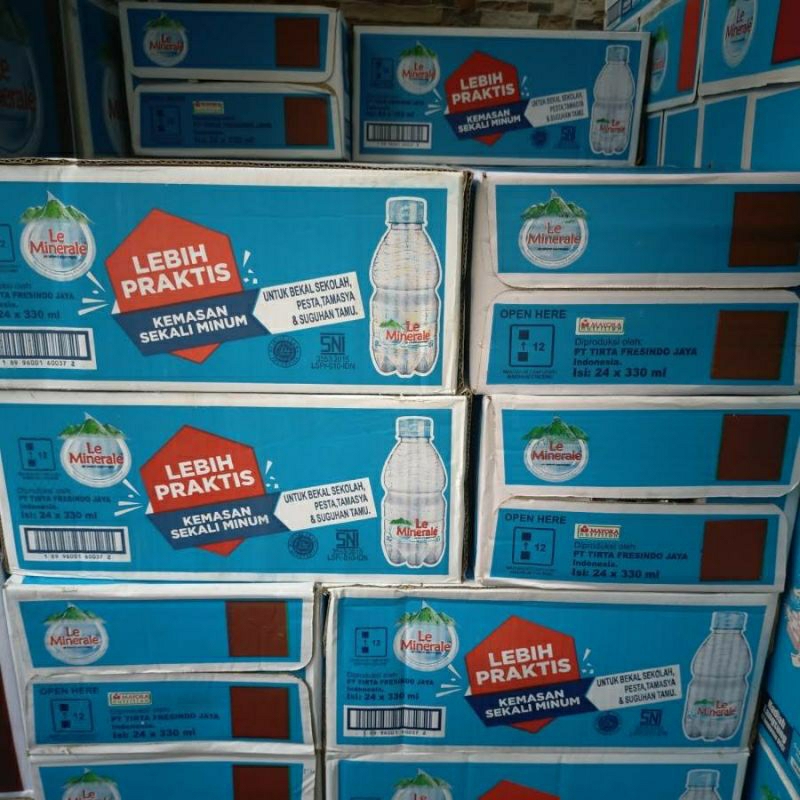 Jual Le Mineral 330ml 1 Dus isi 24 Botol Kecil Mini | Shopee Indonesia