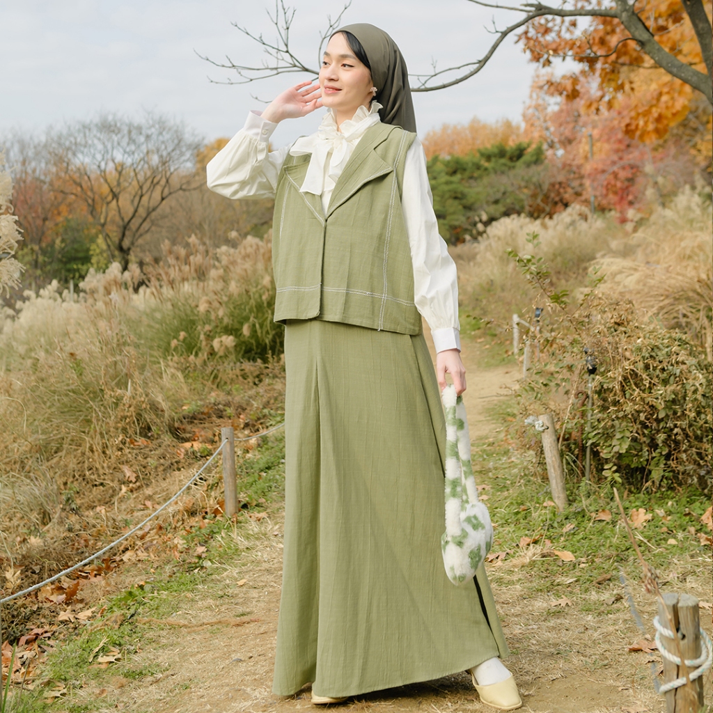 Jual Lozy Hijab - Haffa Set (One Set Linen Vest dan Rok) | Shopee Indonesia