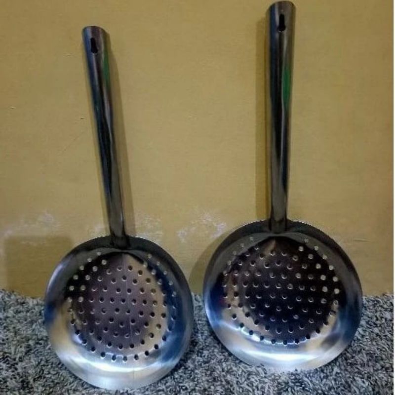 Jual SEROKAN PENGGORENGAN BESAR/SEROKAN BOLONG BESI STAINLESS/SARINGAN ...