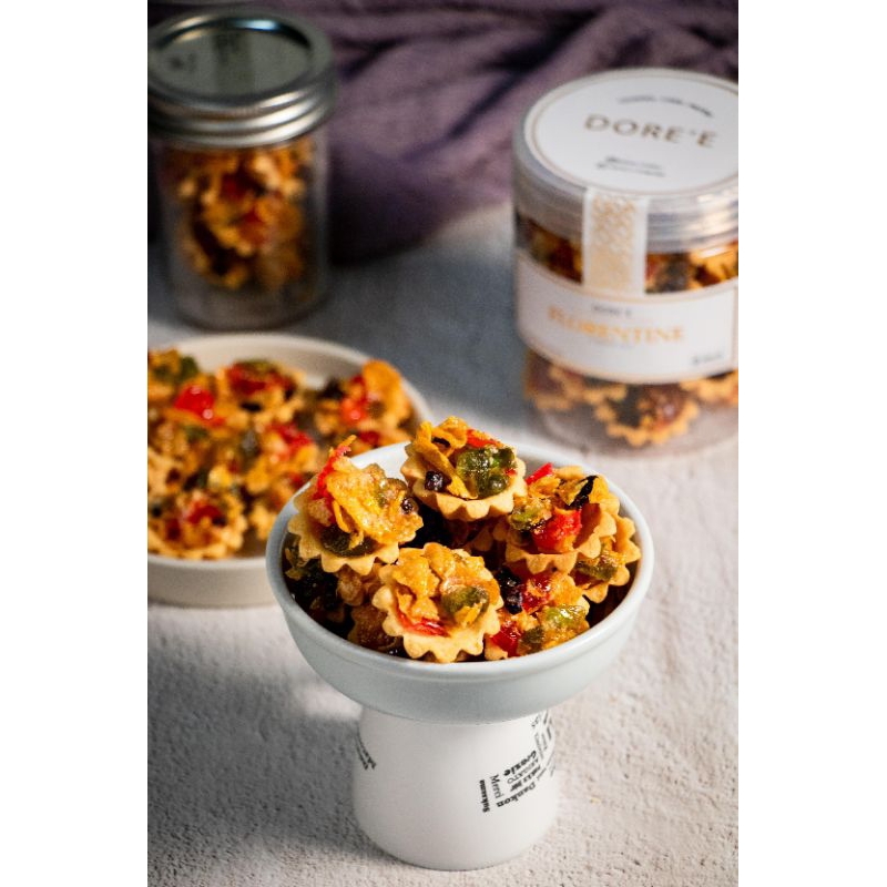 Jual DORE'E COOKIES FLORENTINE ( CORNFLAKES CHERRY KISMIS COOKIES ...