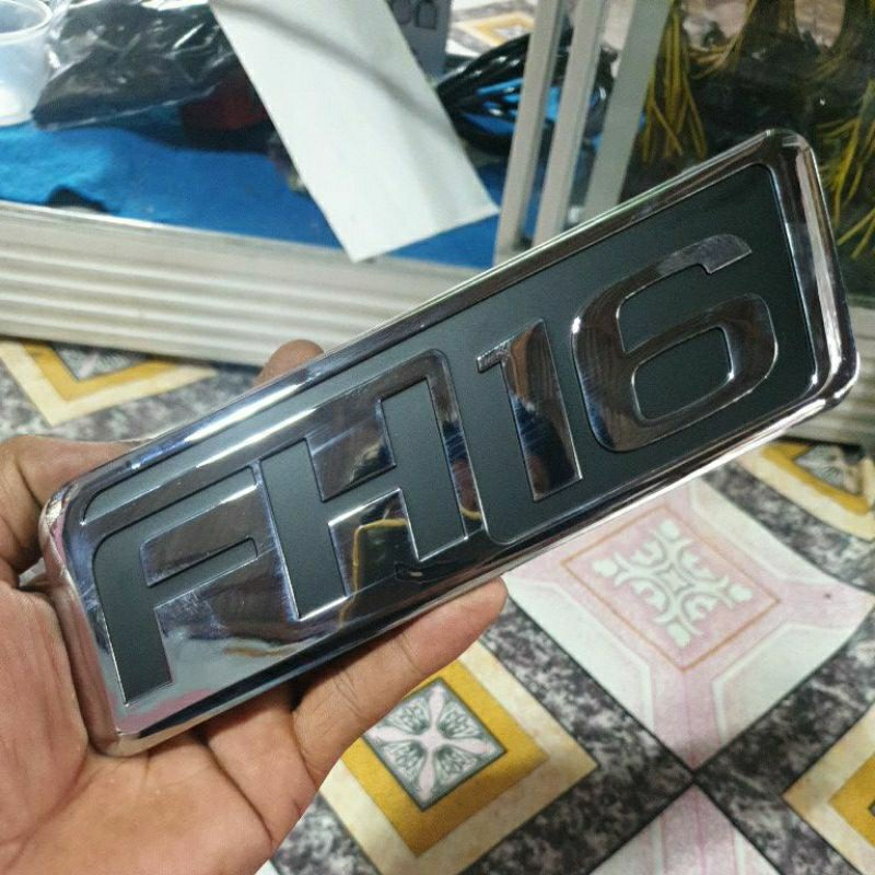 Jual emblem logo FH16 CRUEM | Shopee Indonesia