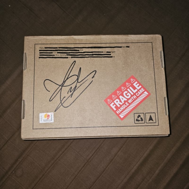 Jual SIGNED Album V / Taehyung BTS - Layover | Shopee Indonesia