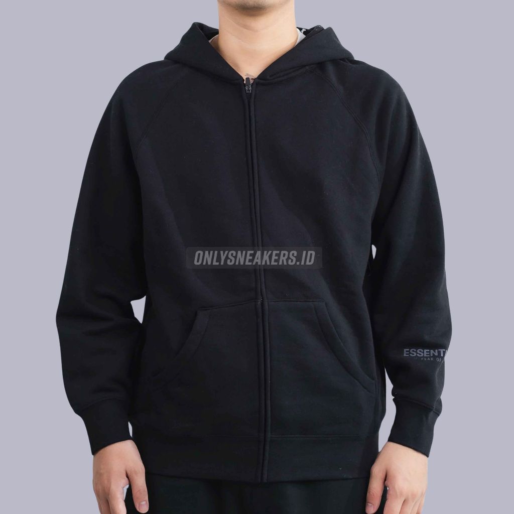 Jual ESSENTIALS SILICON APPLIQUE LOGO FULL ZIP BLACK | Shopee Indonesia