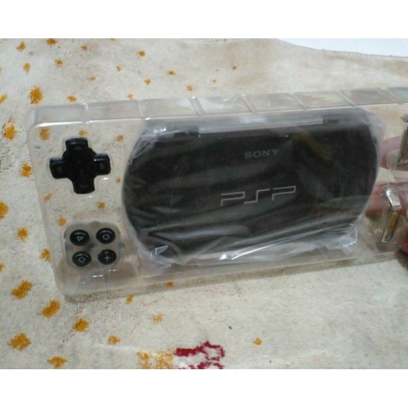 Jual Casing PSP Go 1 set fullset asli mulus original Baru dan baut ...