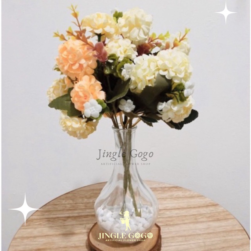 Jual Bunga Meja Artificial (Termasuk Vas Kaca ) Rangkaian Bunga Plastik ...