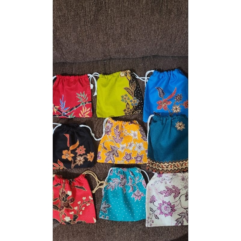 Jual Pouch Batik Halus Serut Horizontal (Batik Halus) | Shopee Indonesia