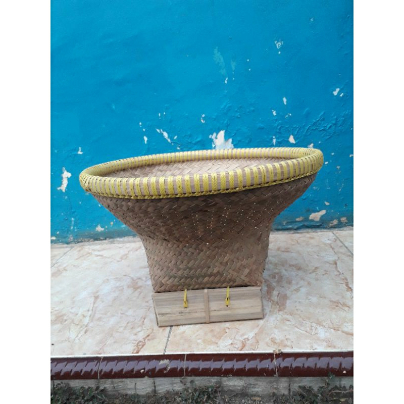 Jual Bakul bambu/Boboko khas cerelek subang | Shopee Indonesia