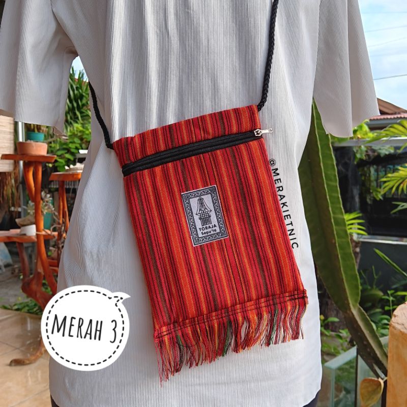Jual Slingbag kecil tenun Toraja Tas Selempang | Shopee Indonesia