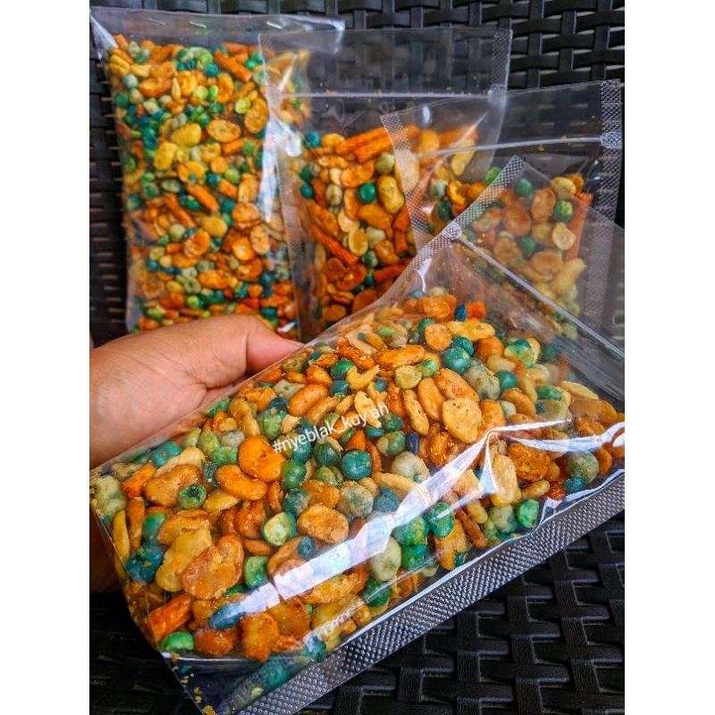 Jual KACANG MIX/KACANG KORO CAMPUR 5 RASA 500g | Shopee Indonesia