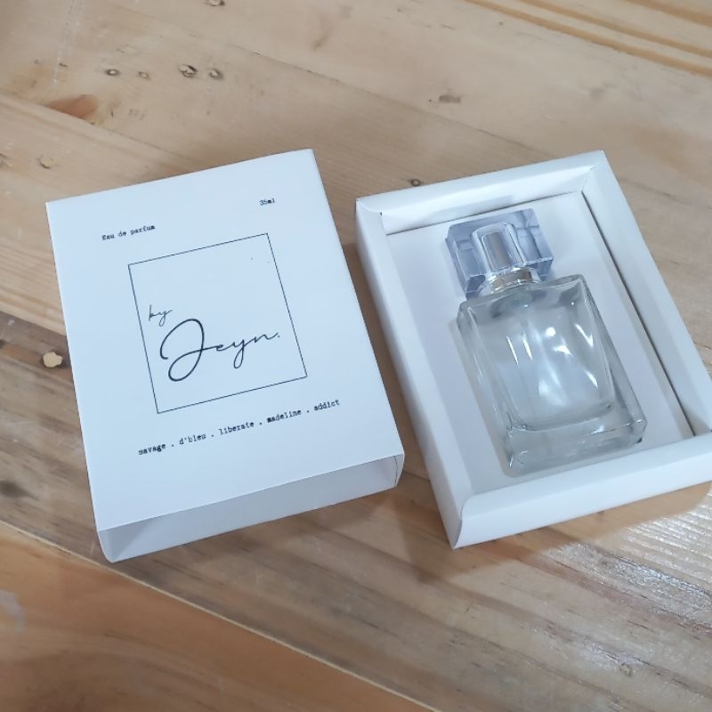 Jual BOX PARFUM PUTIH 12x9x3.5Cm (BACA DESKRIPSI PRODUK) | Shopee Indonesia