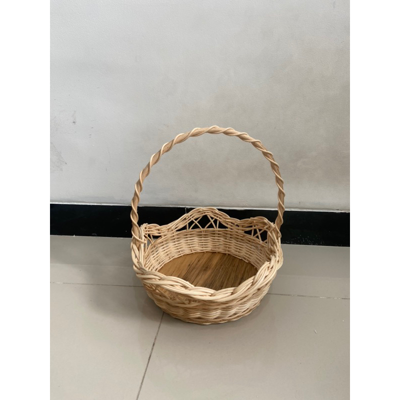 Jual Keranjang rotan wadah rotan murah surabaya | Shopee Indonesia