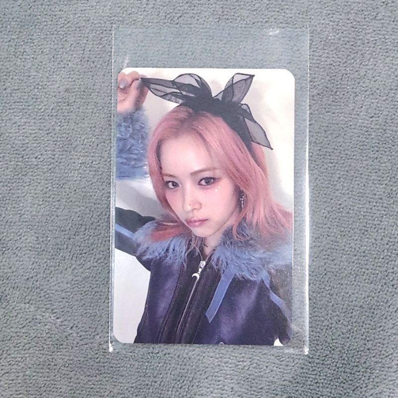 Jual ITZY Photocard / BDM POB / Special Card / Mini folded poster ...